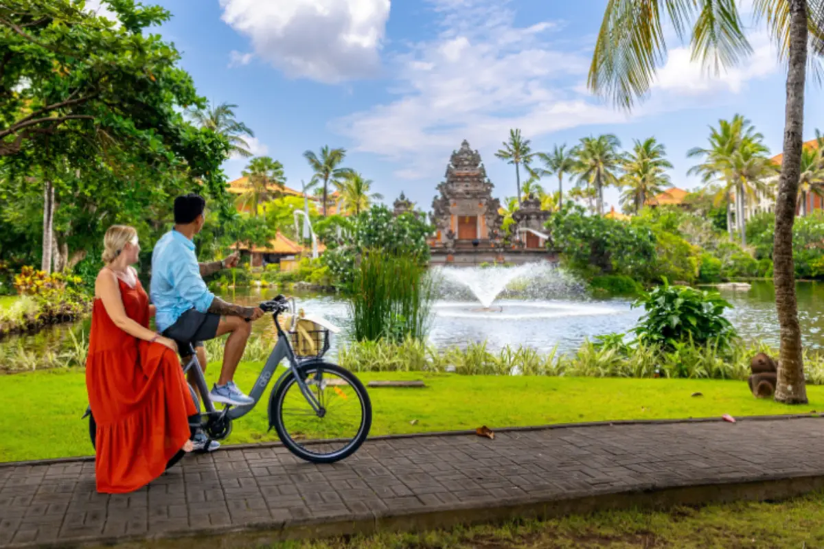 What to Wear in Bali: Dressing for the Seasons and Occasions